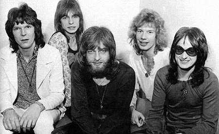 Yes pay tribute to founder member Peter Banks | Live4ever Media